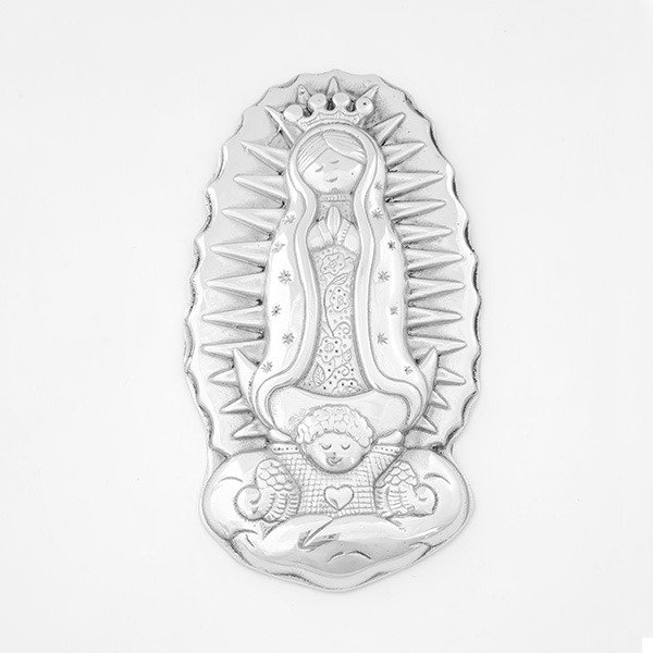 Virgencita Plis mediana de pewter con colgadera artesanal
